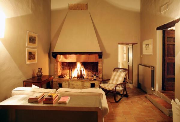 Colle Al Matrichese - Historic Winery - Montalcino