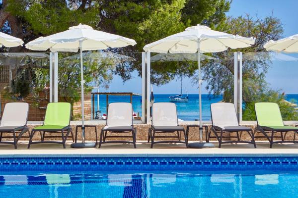 Universal Hotel Laguna - Balearic Islands