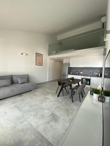 Divine Moments - Brela