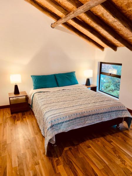 Bellísimo Chalet En Zona Colonial (301) - Cundinamarca