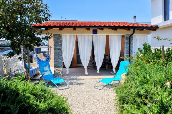 Studio House Secret Garden 1 - Nin