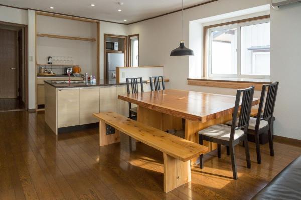 Akari Bright 4bedroom Apartment Above Swiss Bakery - Nakano