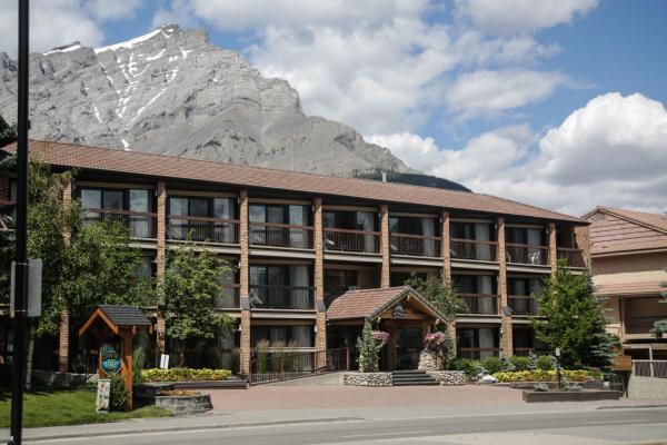 High Country Inn - Banff