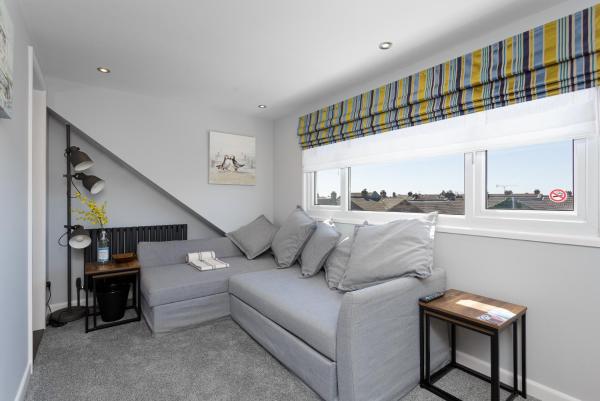Stopover At Orchard Loft, Cosy And Convenient - Fareham