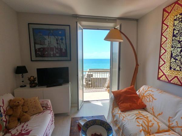 Rosso Tramonto Luxury-white- Ladispoli, Lungomare Regina Elena 58 - Ladispoli