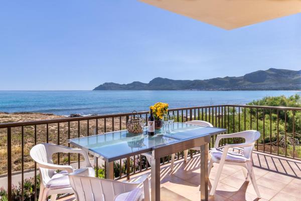 Front Line Beach House Up To 6 Guests In Mallorca - Son Serra de Marina