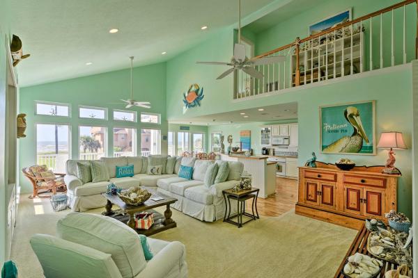 1 Block To Beach Family Getaway In Galveston! - Galveston, TX