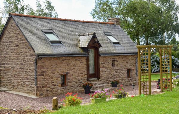 Lovely Home In Pléhédel With Wifi - Plouha
