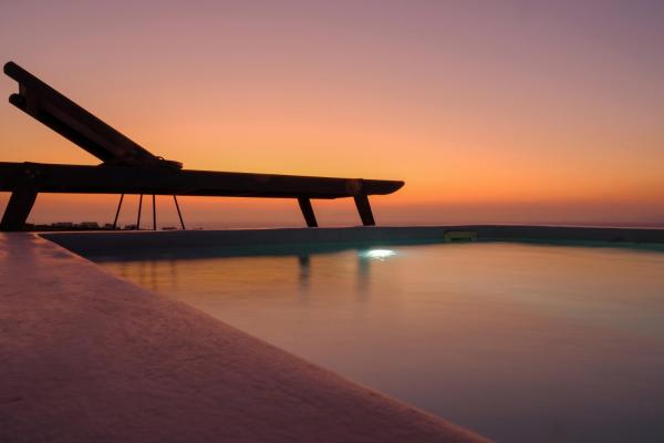 Superior Suite With Plunge Pool @Aplada Suites - Oia