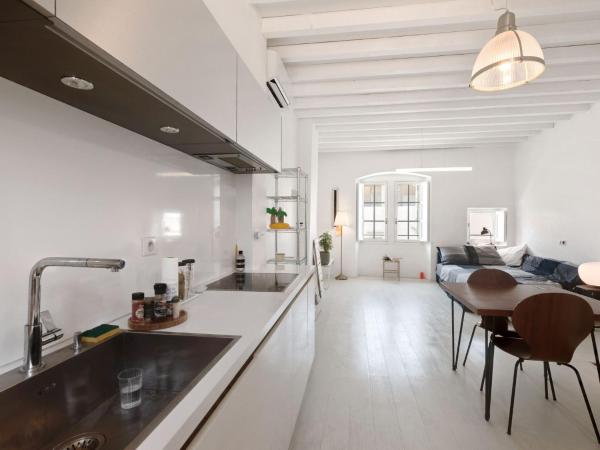 Apartment In Avignon Near Palais De Papes - Gare TGV - Avignon
