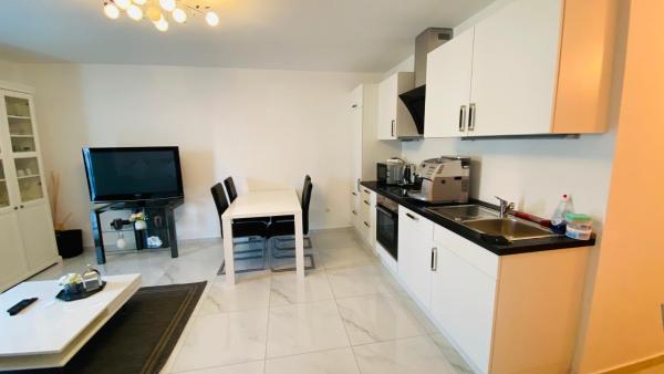 Moderne Wohnung Im Rhein-main-gebiet - Taunusstein