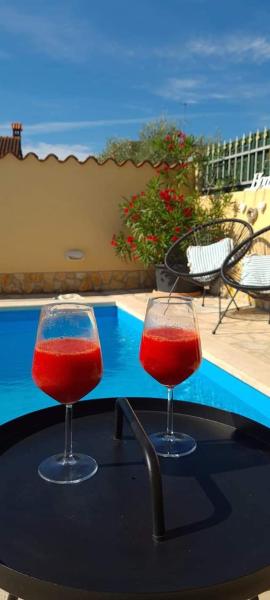 Holiday Home "Mala Kuća " With Heated Pool - Premantura