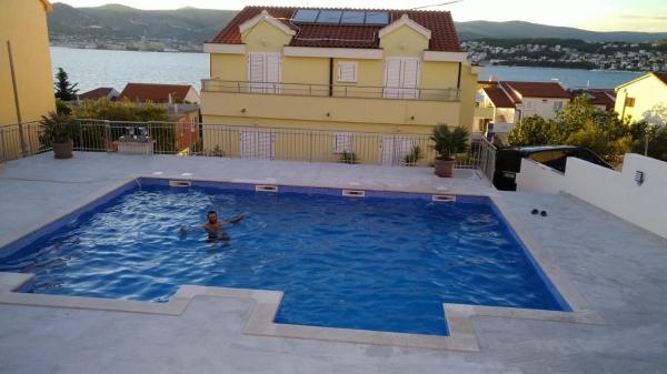 Apartments Villa Moonlight - Arbanija