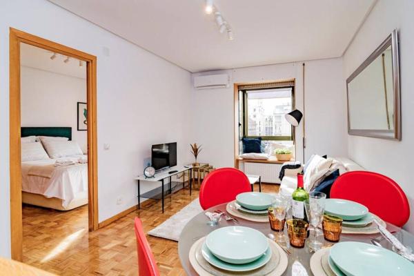 Maravilloso Apartamento Plaza Pedro Zerolo - Gran Vía, By Batuecas - Madrid