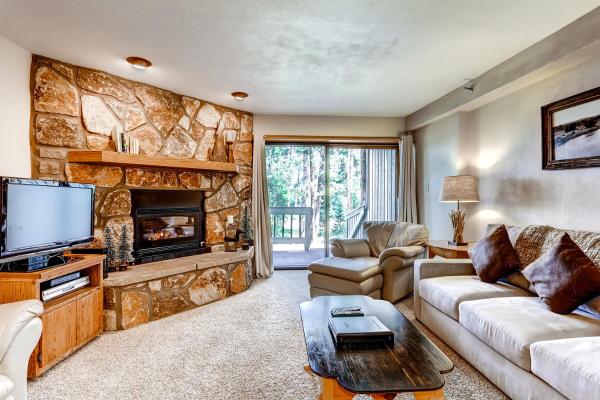 Atrium Condo #002 - Breckenridge, CO