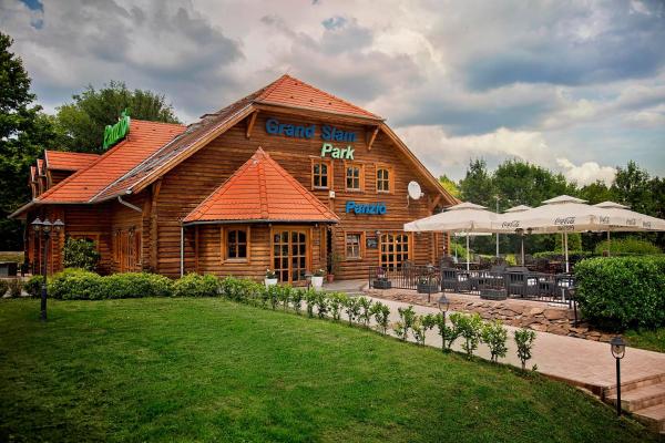 Grand Slam Park Inn - Boedapest