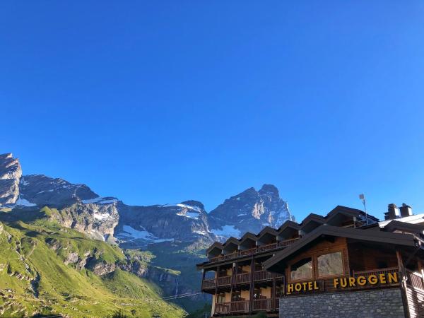 Hotel Meublé Furggen - Valtournenche
