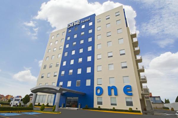 One Toluca Aeropuerto - Metepec