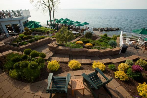 The Lakehouse Inn Geneva - Geneva-on-the-Lake, OH