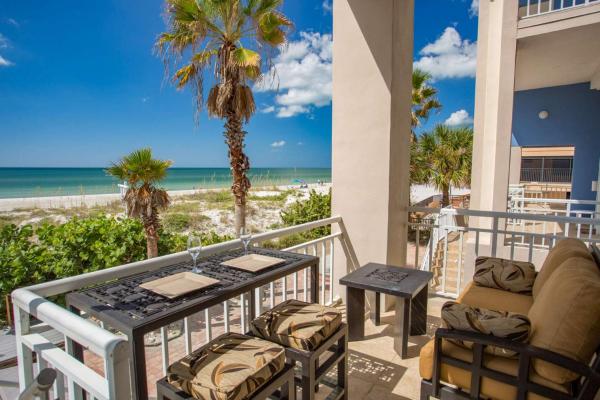 Admirals Townhouse - Madeira Beach, FL