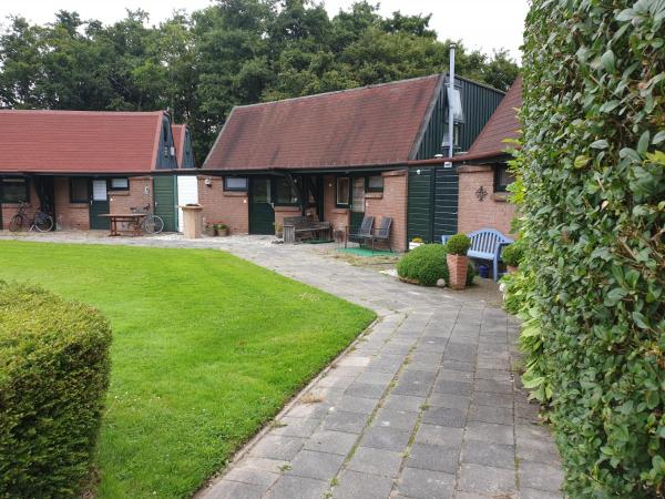 Uniek Vakantiehuisje In Rustige En Groene Omgeving - Netherlands