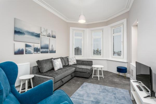 Seaforth Suite - Donnini Apartments - Ayr, UK
