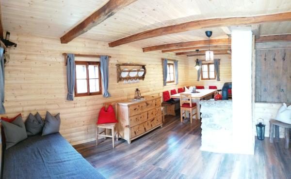 Ampferkaralm Hütte -