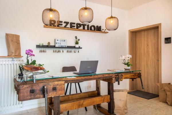 Hotel Clement - Bed & Breakfast - Bad Schwalbach
