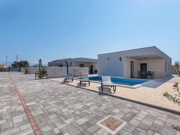 Exotic Holiday Home In Vir With Sauna - Vir