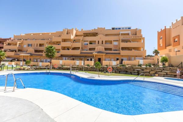 Bajo Con Jardin Y Piscina Cerca De La Playa Dos Dormitorios - Spagna