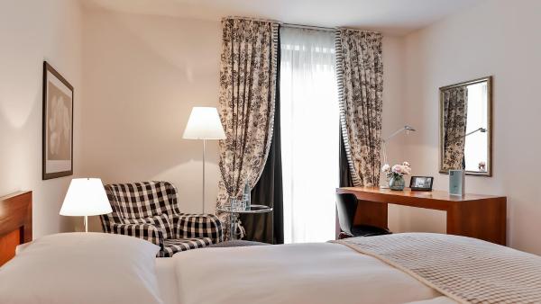 Zeller-hotel+restaurant - Aschaffenburg