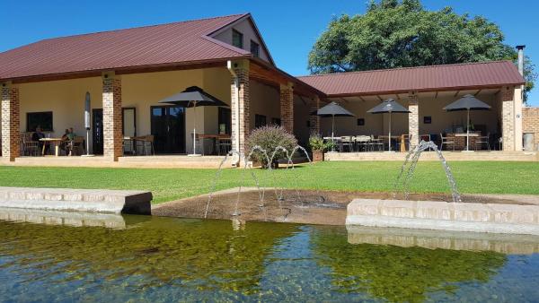 Esther's Country Lodge - Magaliesburg