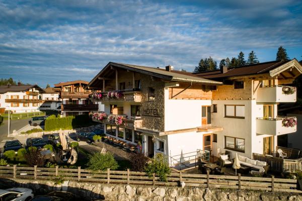 Komfort-doppelzimmer Mit Dusche, Wc - Landhotel Föhrenhof - Wilder Kaiser