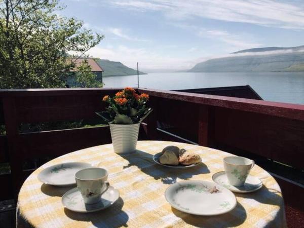 Holidayhouse By The Sea - Faroe Islands