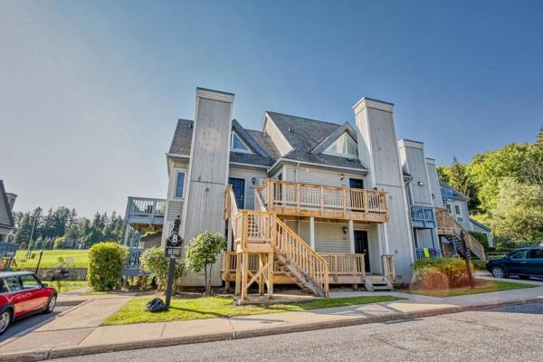 Mountainside 2 Bed 2 Bath With Laundry - Collingwood