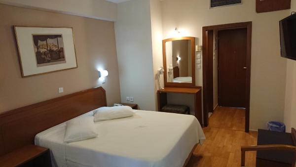 Economy Hotel - Ateena