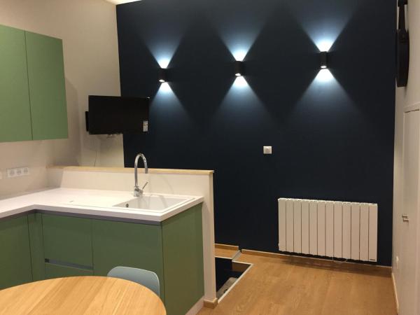 Ancienne Imprimerie Dans Le Centre Historique De Valence - Valence