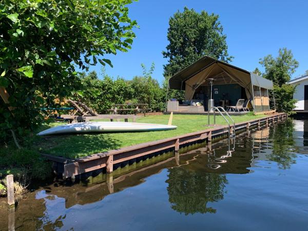 Glamping Aan De Plas - Netherlands