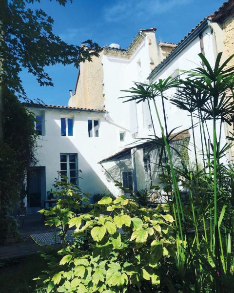 Maison Matejewski Chambre D'hôtes Avec Jardin - Pauillac