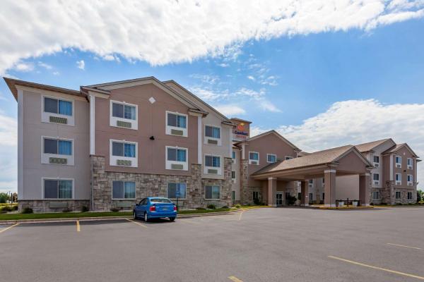 Comfort Suites Delavan - Lake Geneva Area - Lake Geneva, WI