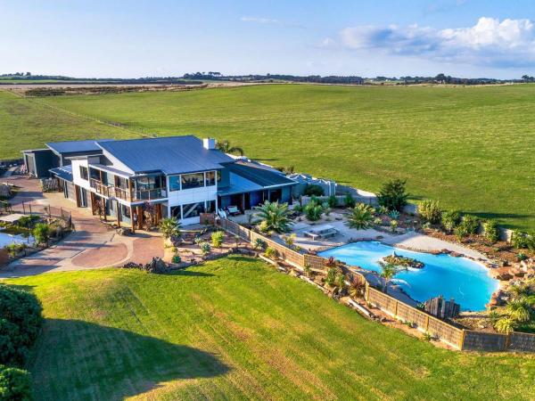 The Islander - Phillip Island