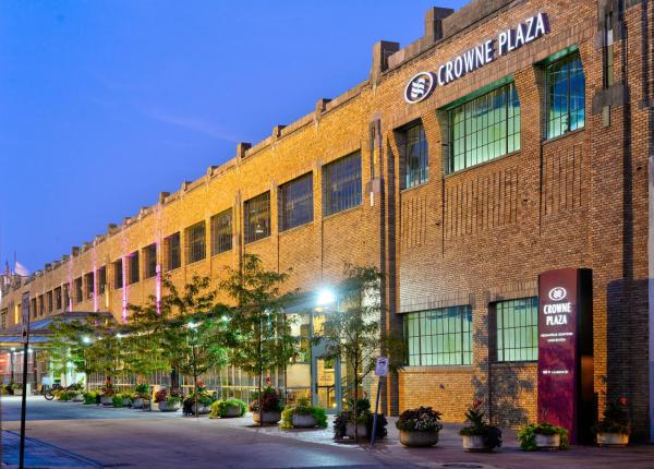 Crowne Plaza Indianapolis-dwtn-union Stn By Ihg - Indianapolis, IN