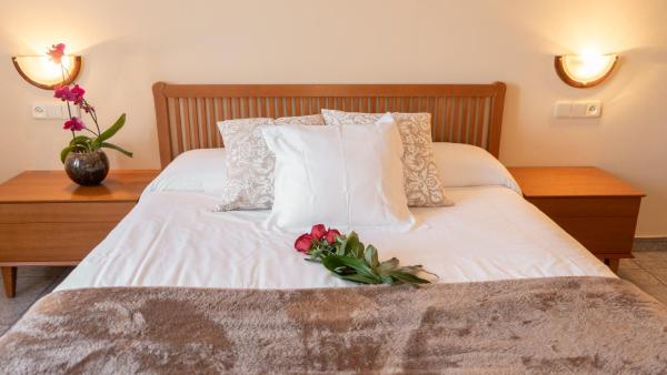 Hostal Montserrat - Seva