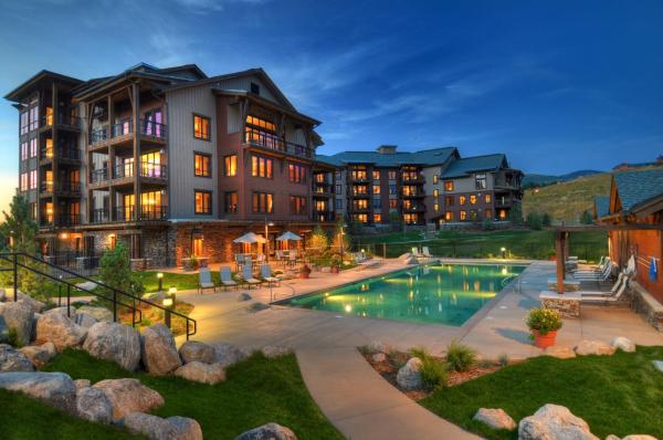 Beautiful Plush Condo Next To Wildhorse Gondola W\/shared Hot Tubs, Pool, & More - Steamboat Springs