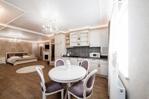 Vip Apartment On Duhnovicha Street .Free Parking. - Uzhhorod