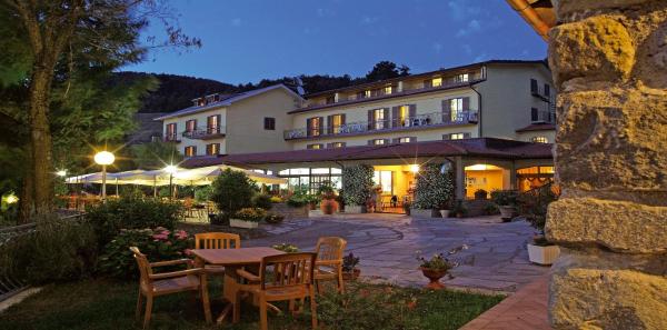 Albergo Ristorante Belvedere - Cerreto Laghi