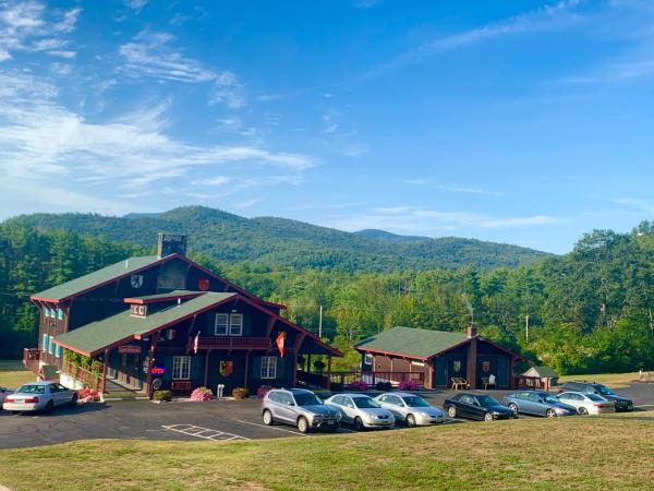 Swiss Chalets Village Inn - Conway, NH