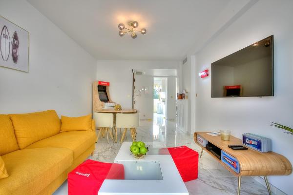 Luxury 4 Stars Apartment With 2 Terraces, Cannes Croisette - Grasse