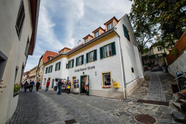 Smile Apartments Zum Goldenen Strauß - Dürnstein