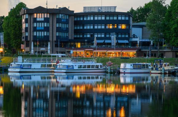 Hotel Am Wasserfall - Lingen